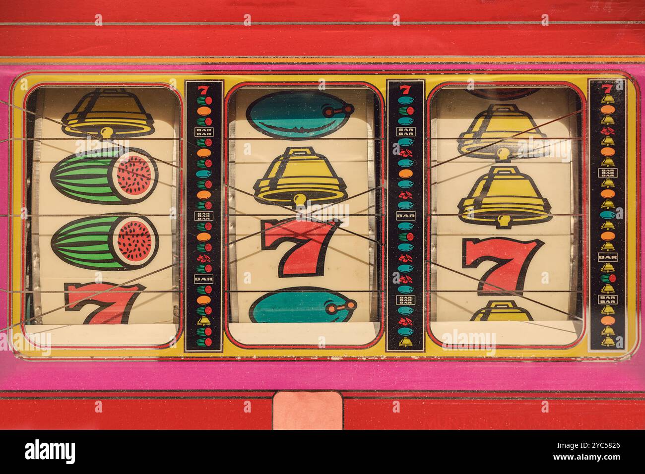 Las vegas slot machine close up hi-res stock photography and images - Alamy