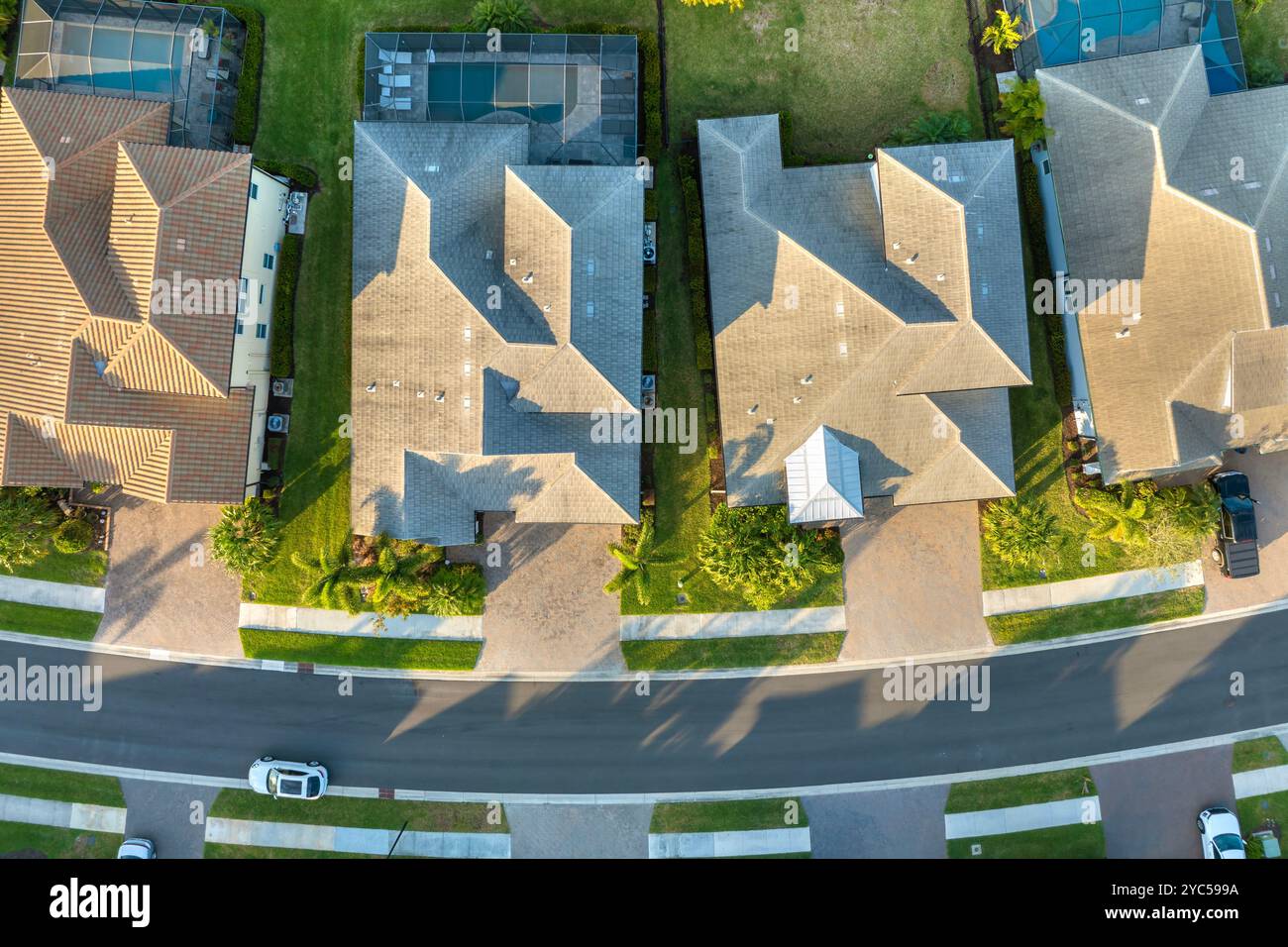 American gated community houses in hi-res stock photography and images ...