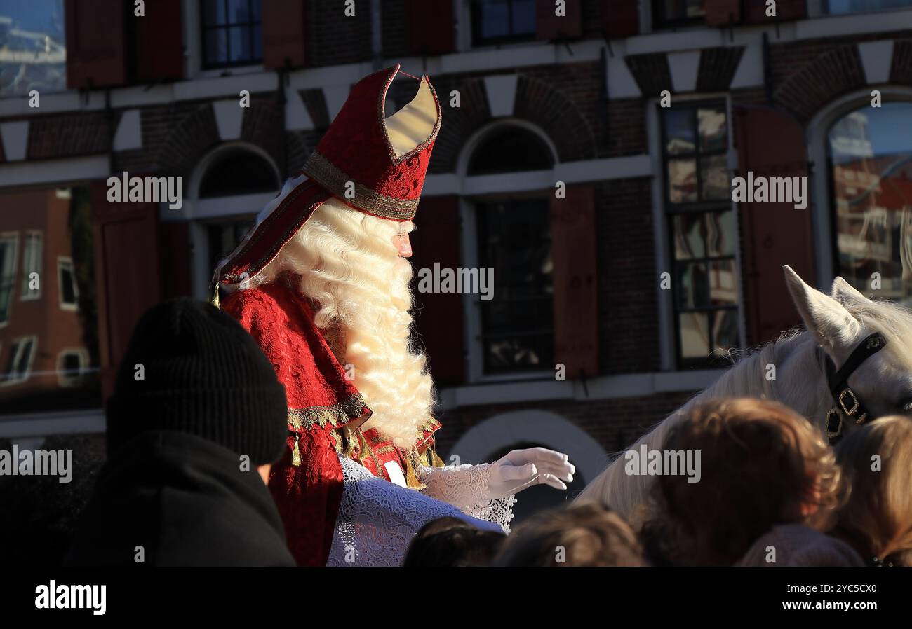 Sinterklaas on His White Horse Close Up in Amsterdam Stock Photo - Alamy