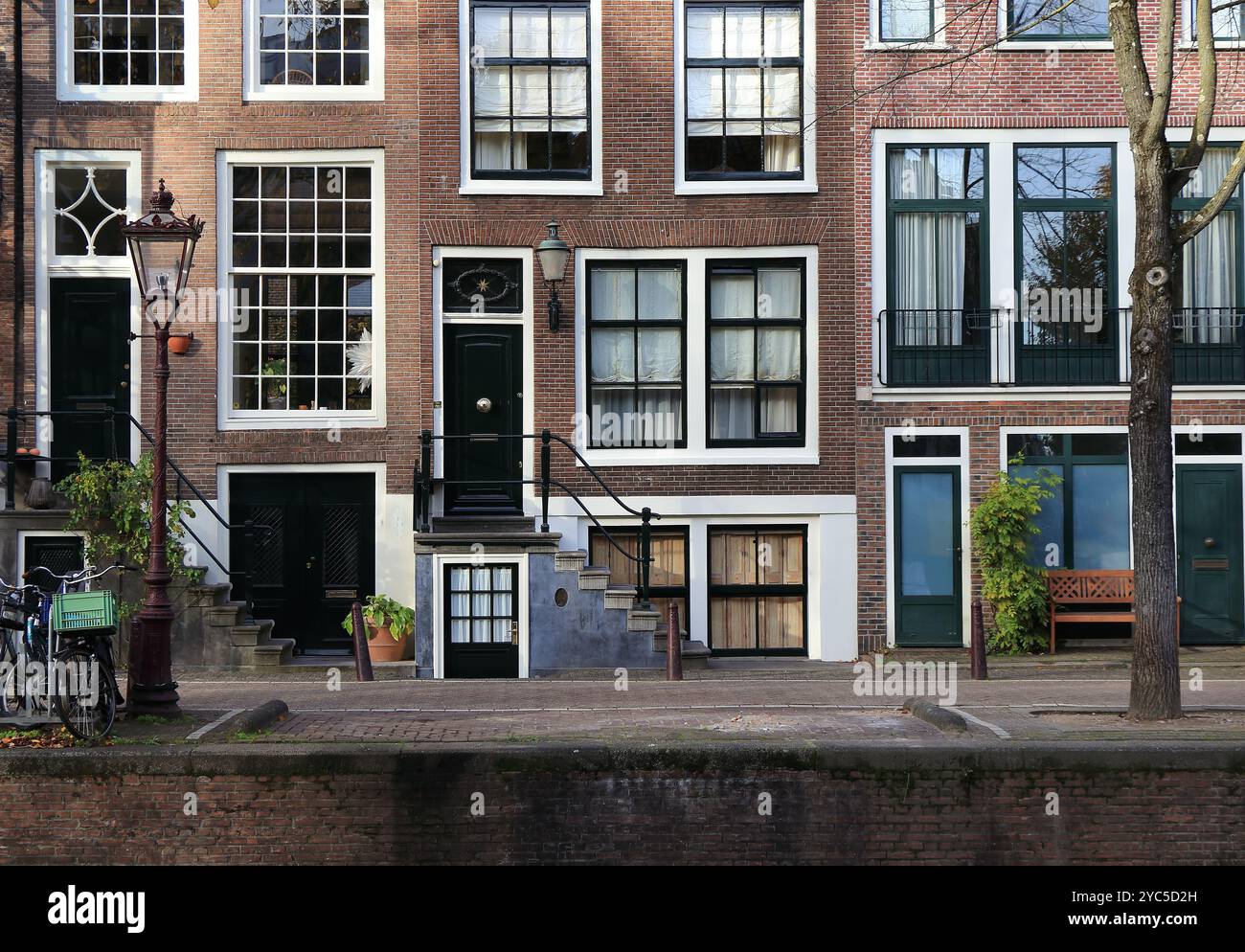 Amsterdam Leidsegracht Canal Street View with House Facades, Entrance ...