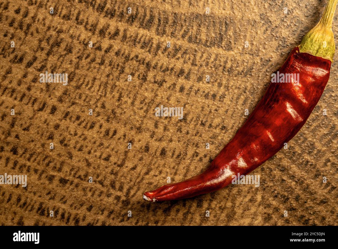 Long red chilli hi-res stock photography and images - Alamy