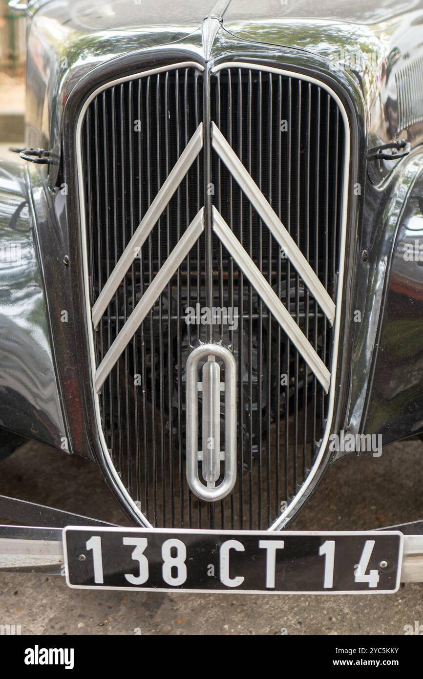 Vintage French cars, in and around central Paris, France Stock Photo ...