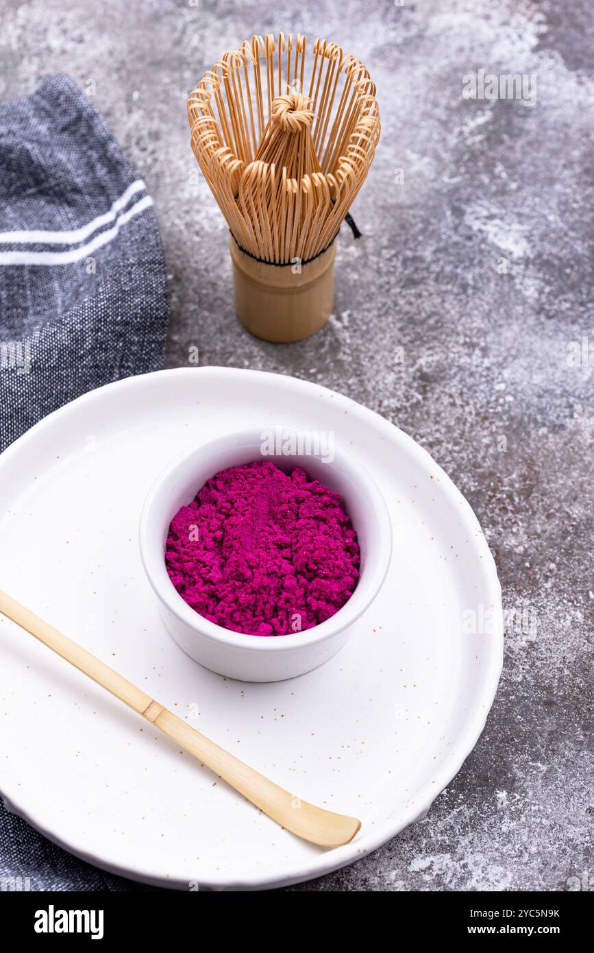 Pink matcha powder from dragon fruit Stock Photo - Alamy