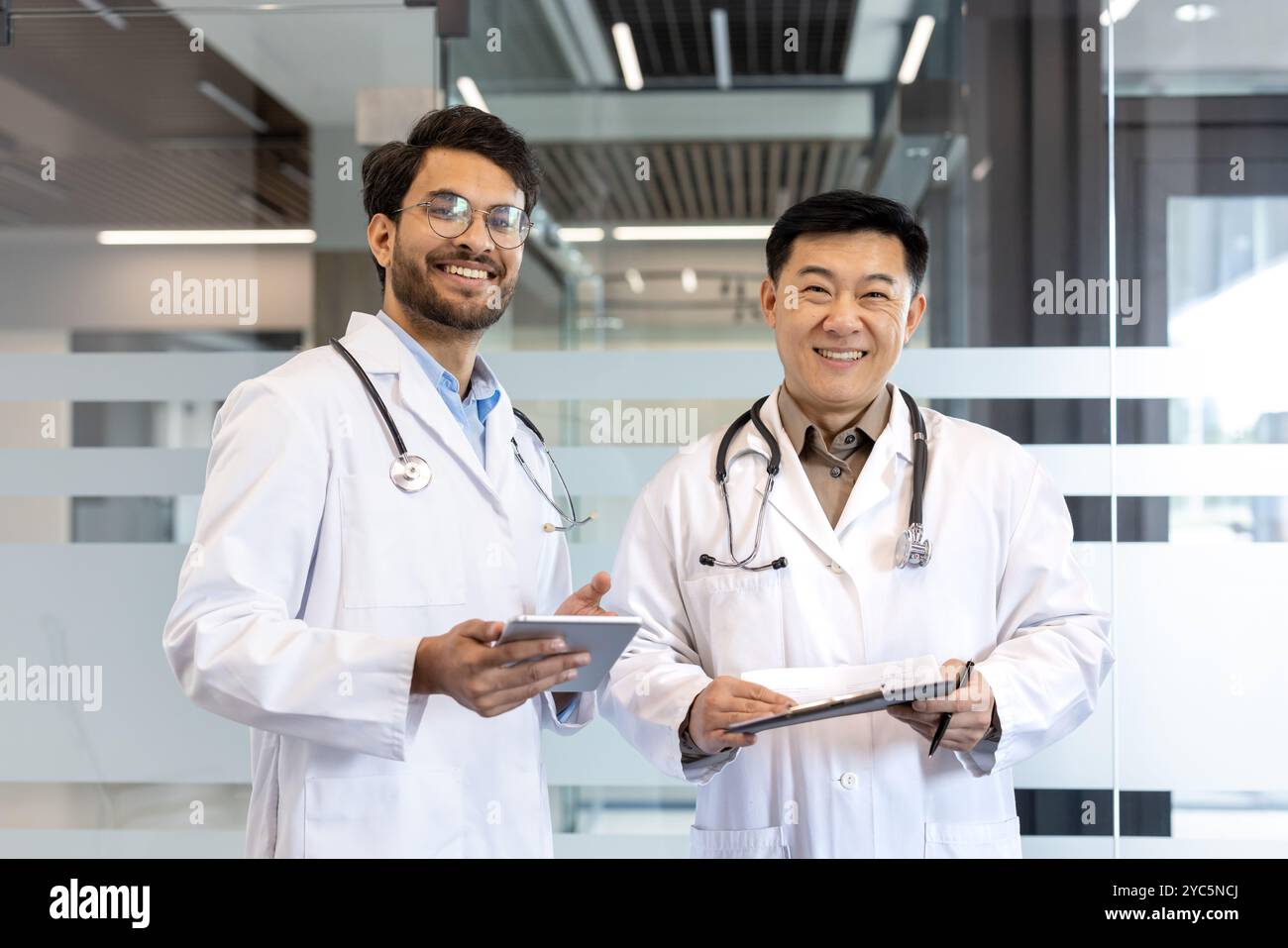 Healthcare professionalism hi-res stock photography and images - Alamy