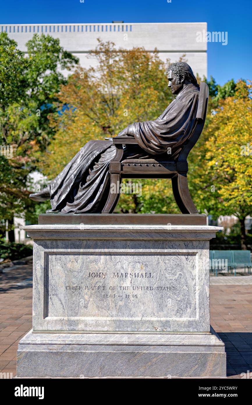 Establishment of the u s supreme court hi-res stock photography and ...