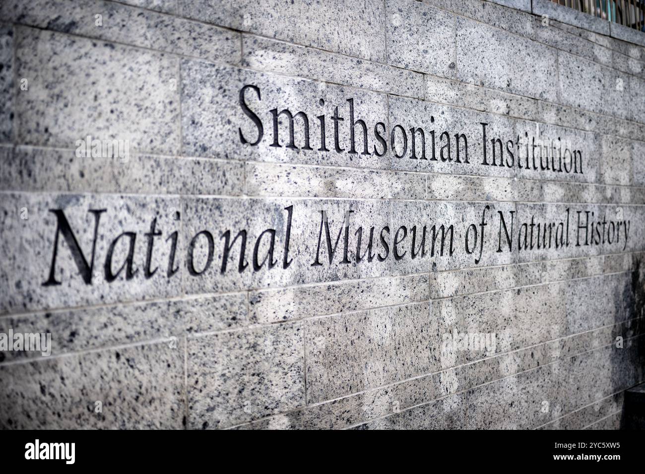 Smithsonian signage hi-res stock photography and images - Alamy