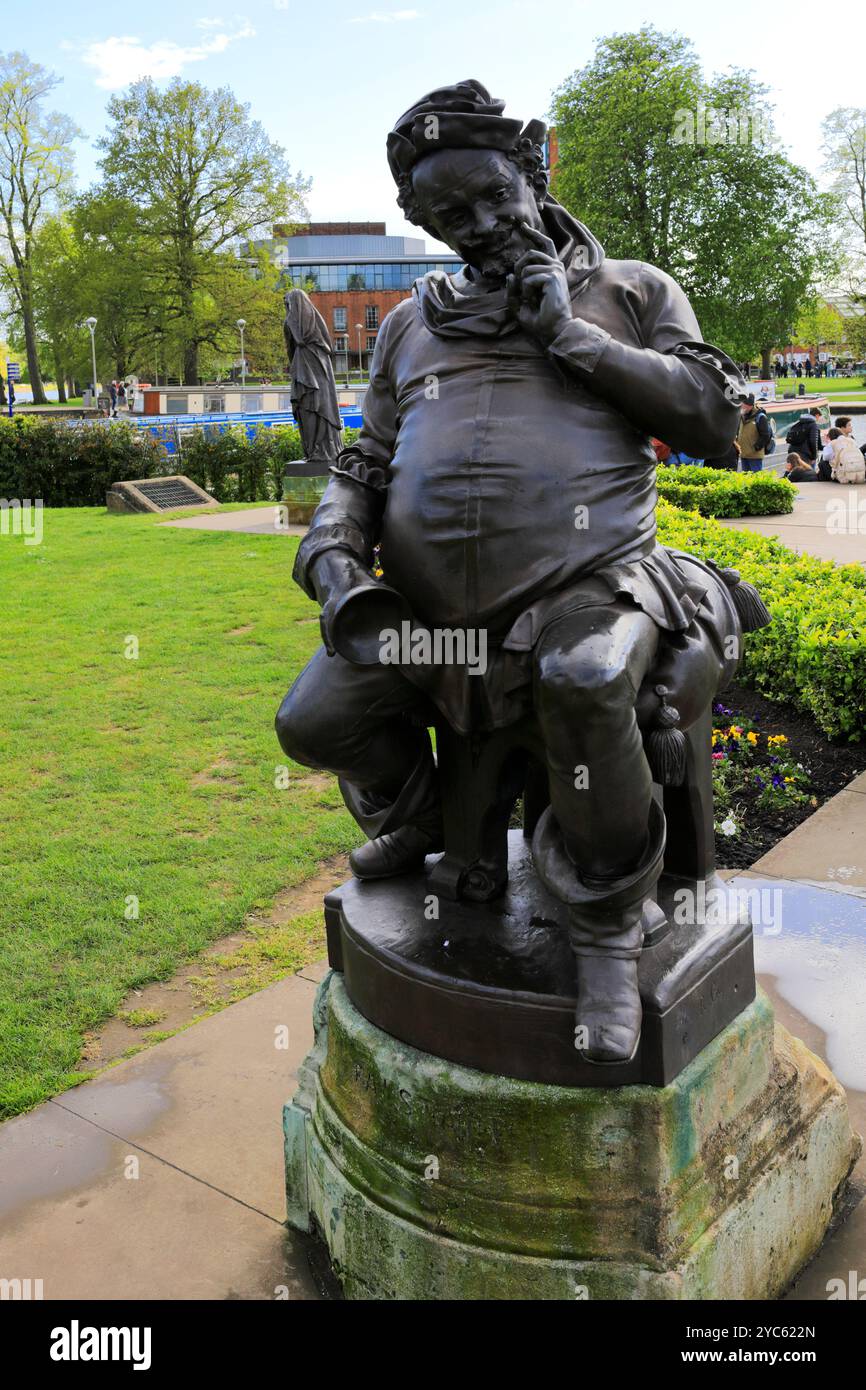 Statue of Falstaff on the Gower Memorial in Bancroft gardens, Stratford ...