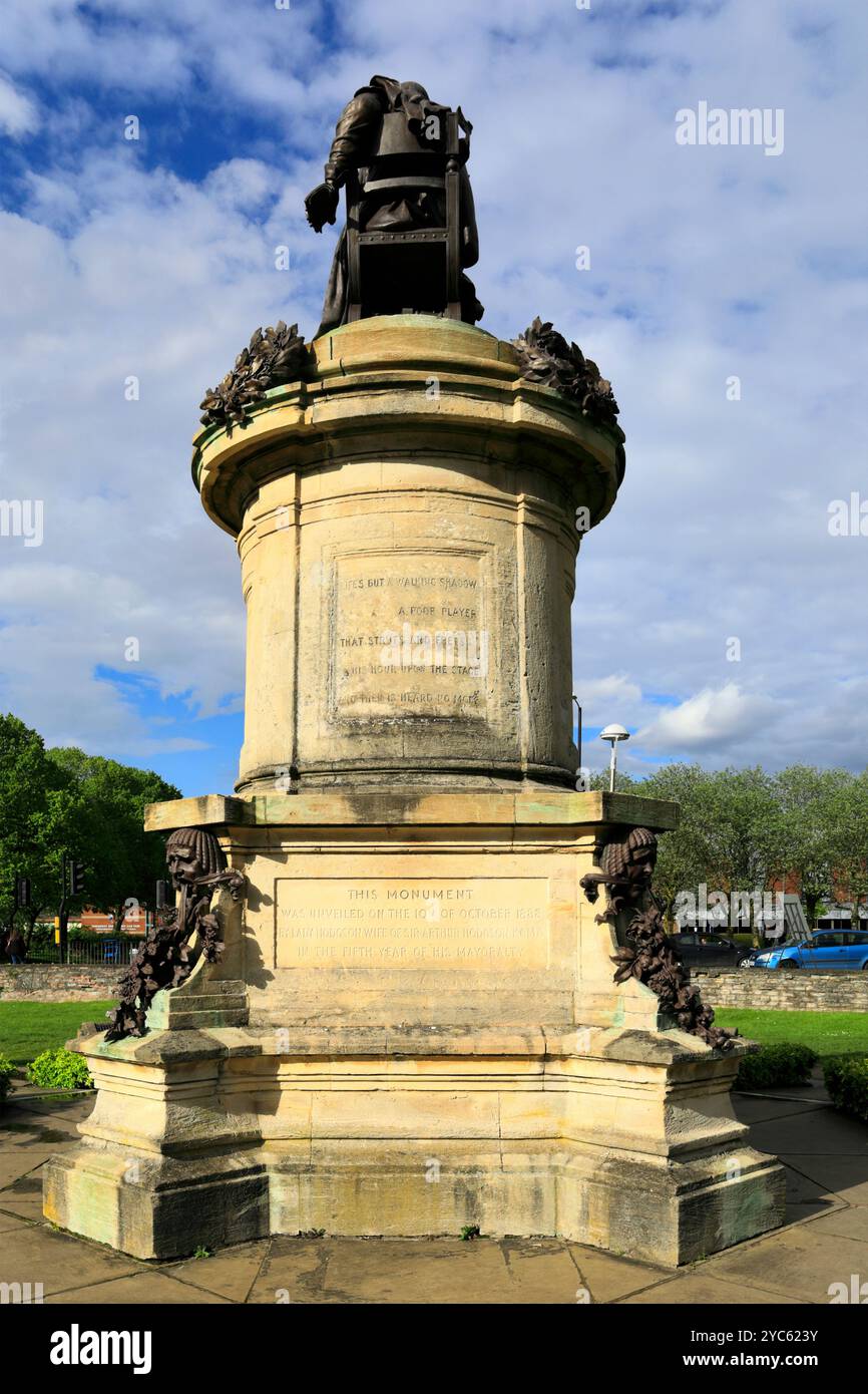 The Gower Memorial in Bancroft gardens, Stratford upon Avon ...