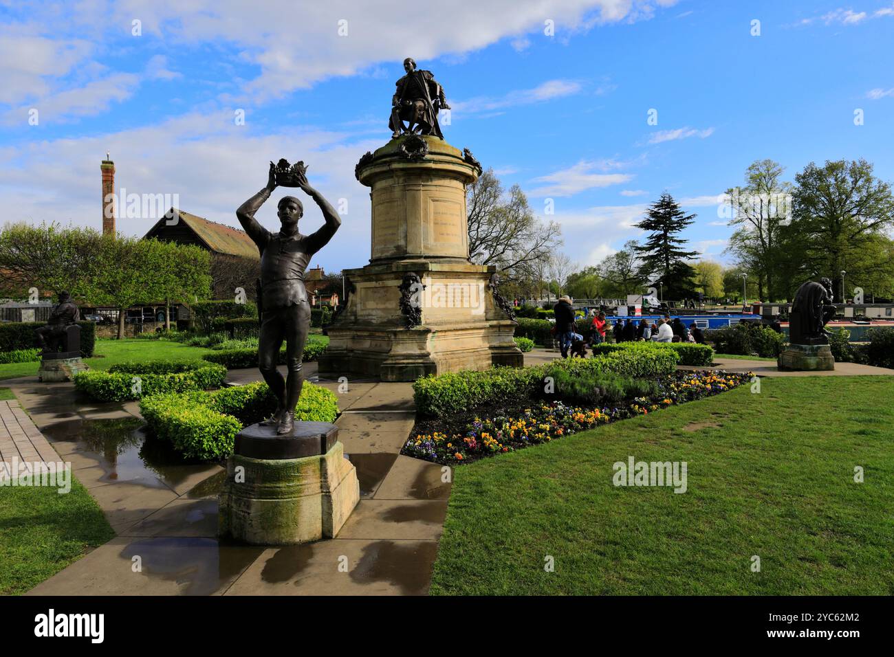 The Gower Memorial in Bancroft gardens, Stratford upon Avon ...