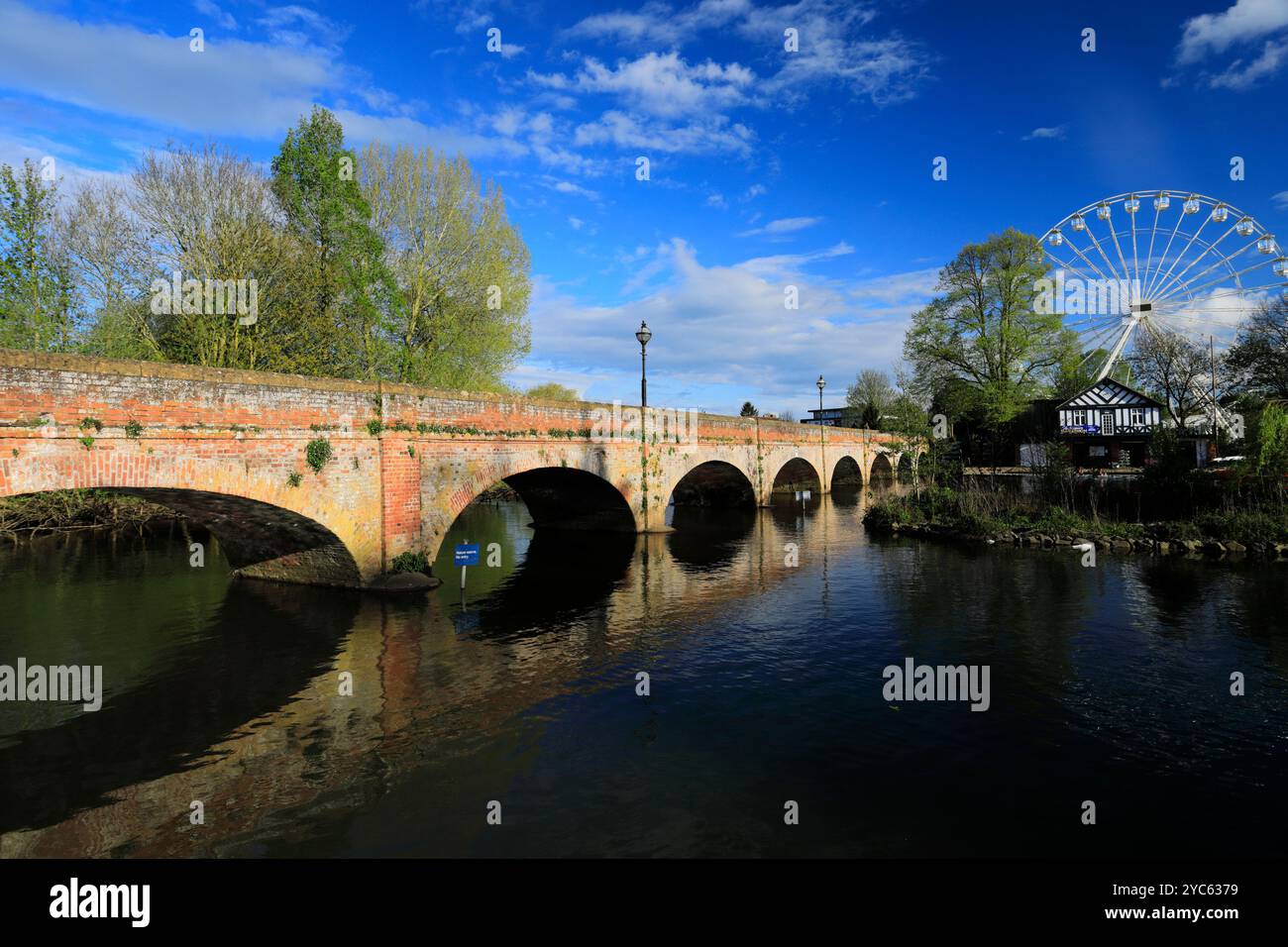 The Tramway Bridge over the River Avon, Stratford-upon-Avon town ...