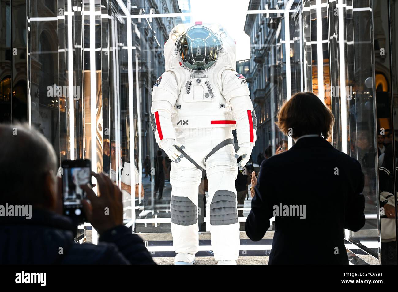 The Axiom Extravehicular Mobility Unit, AxEMU, the spacesuit designed ...