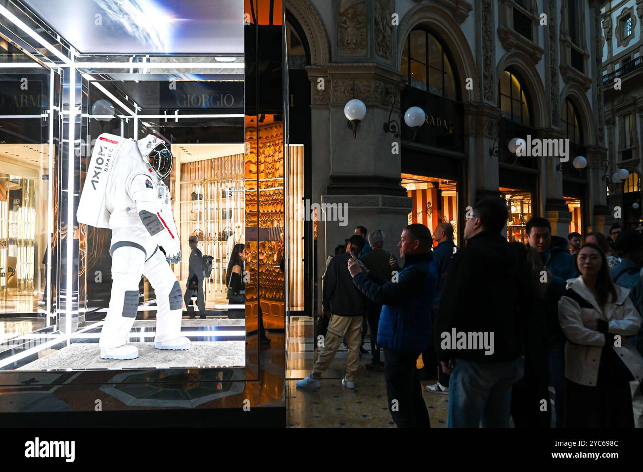 The Axiom Extravehicular Mobility Unit, AxEMU, the spacesuit designed ...