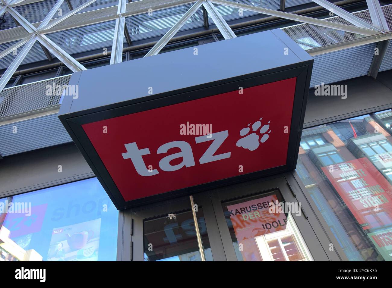 Schriftzug und Logo der taz Schriftzug und Logo der taz, 19.10.2024 ...