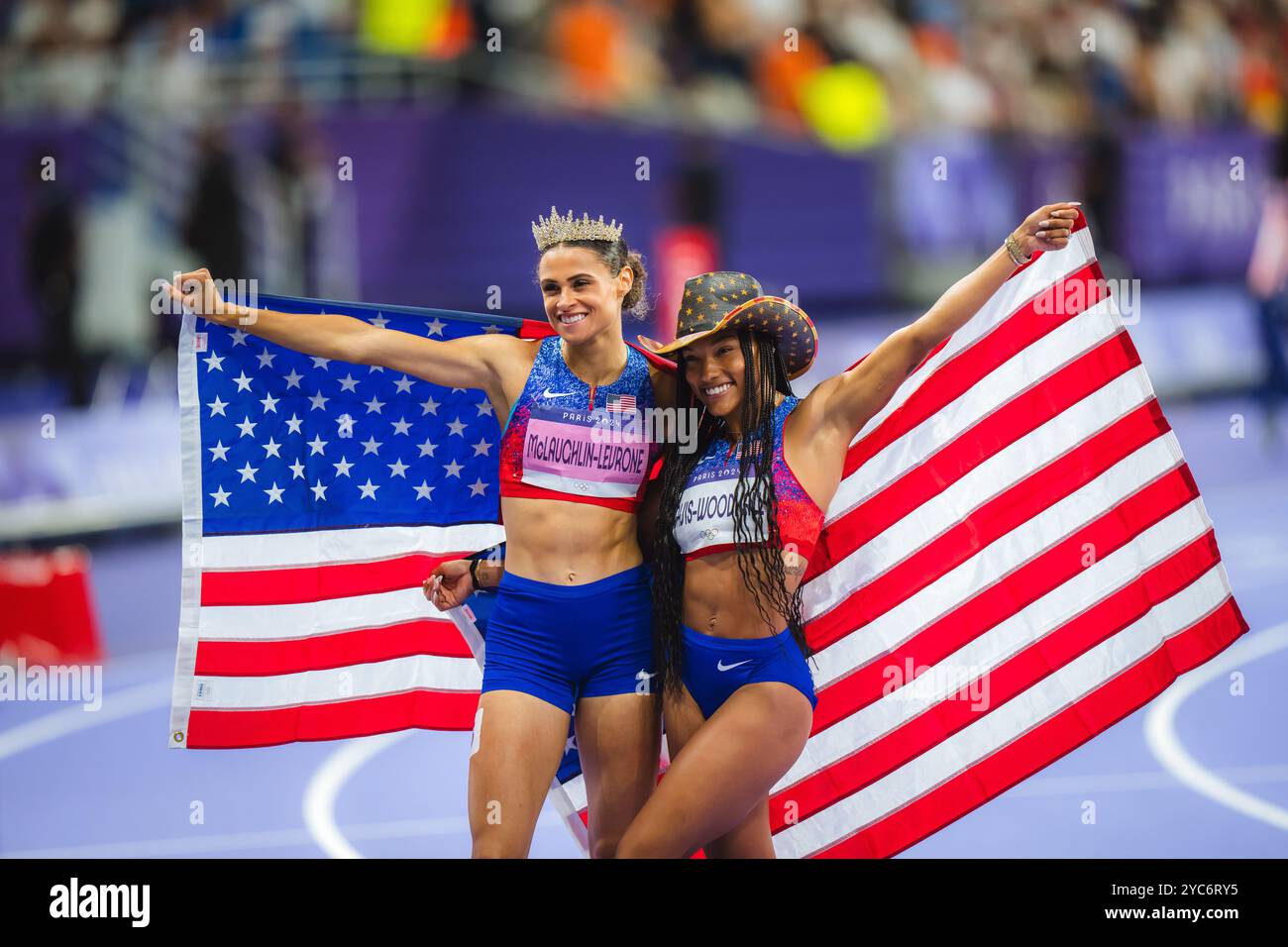 Sydney mclaughlin and tara davis woodhall hi-res stock photography and ...