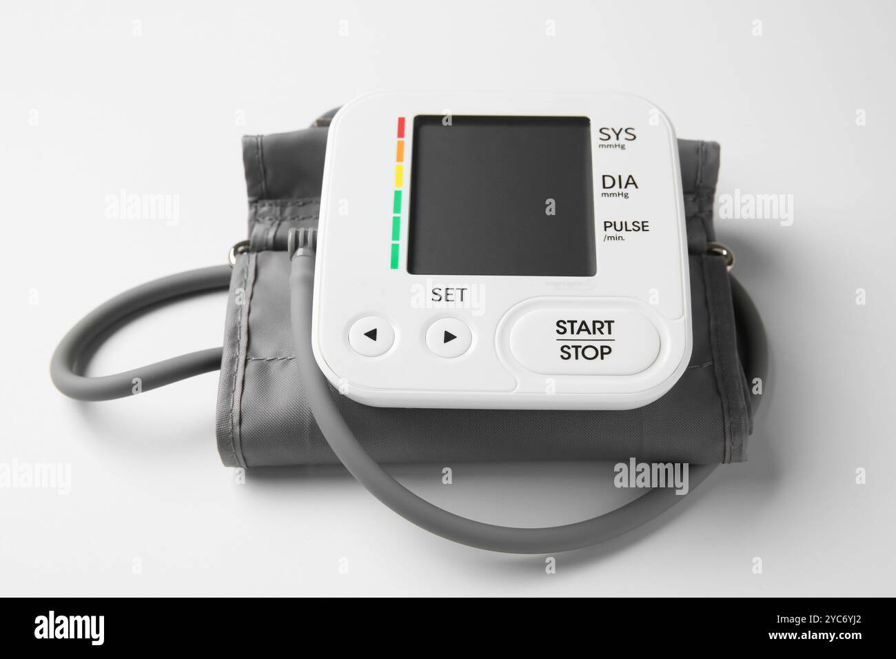 Manual measuring blood pressure arm hi-res stock photography and images ...