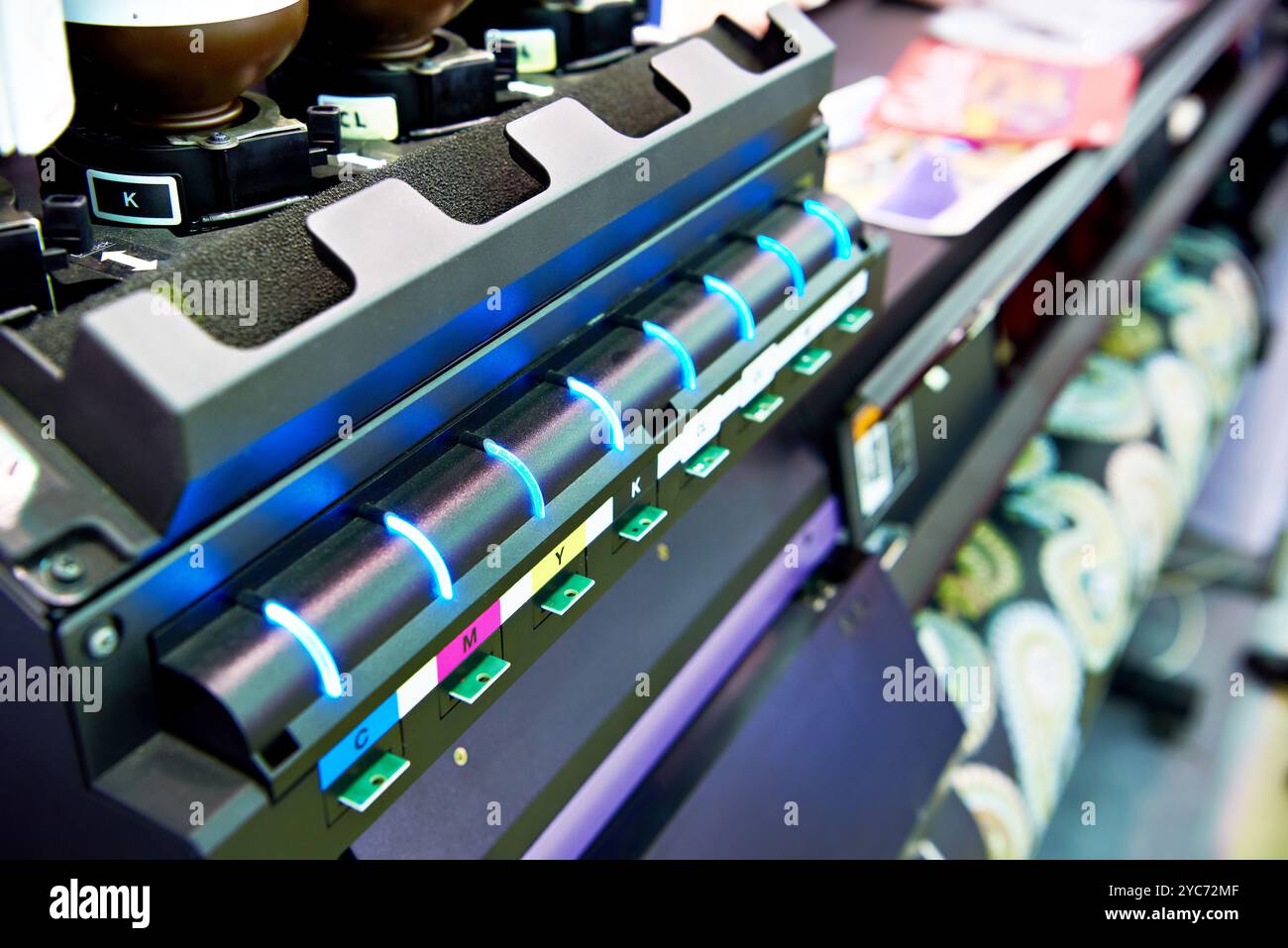 Textile printer hi-res stock photography and images - Alamy