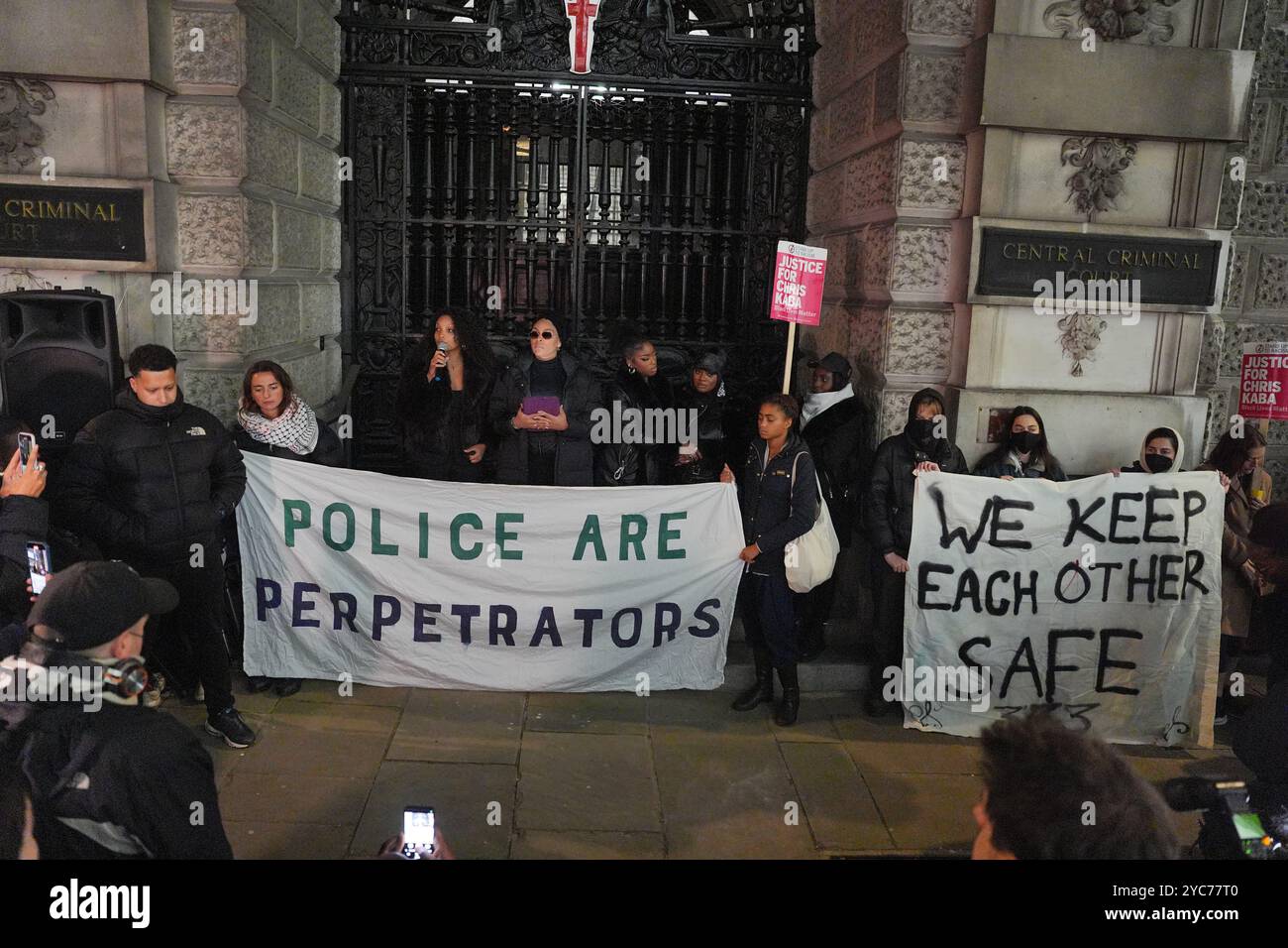 Temi Mawale, Kayza Rose, Sheeda Queen along with friends and family of ...