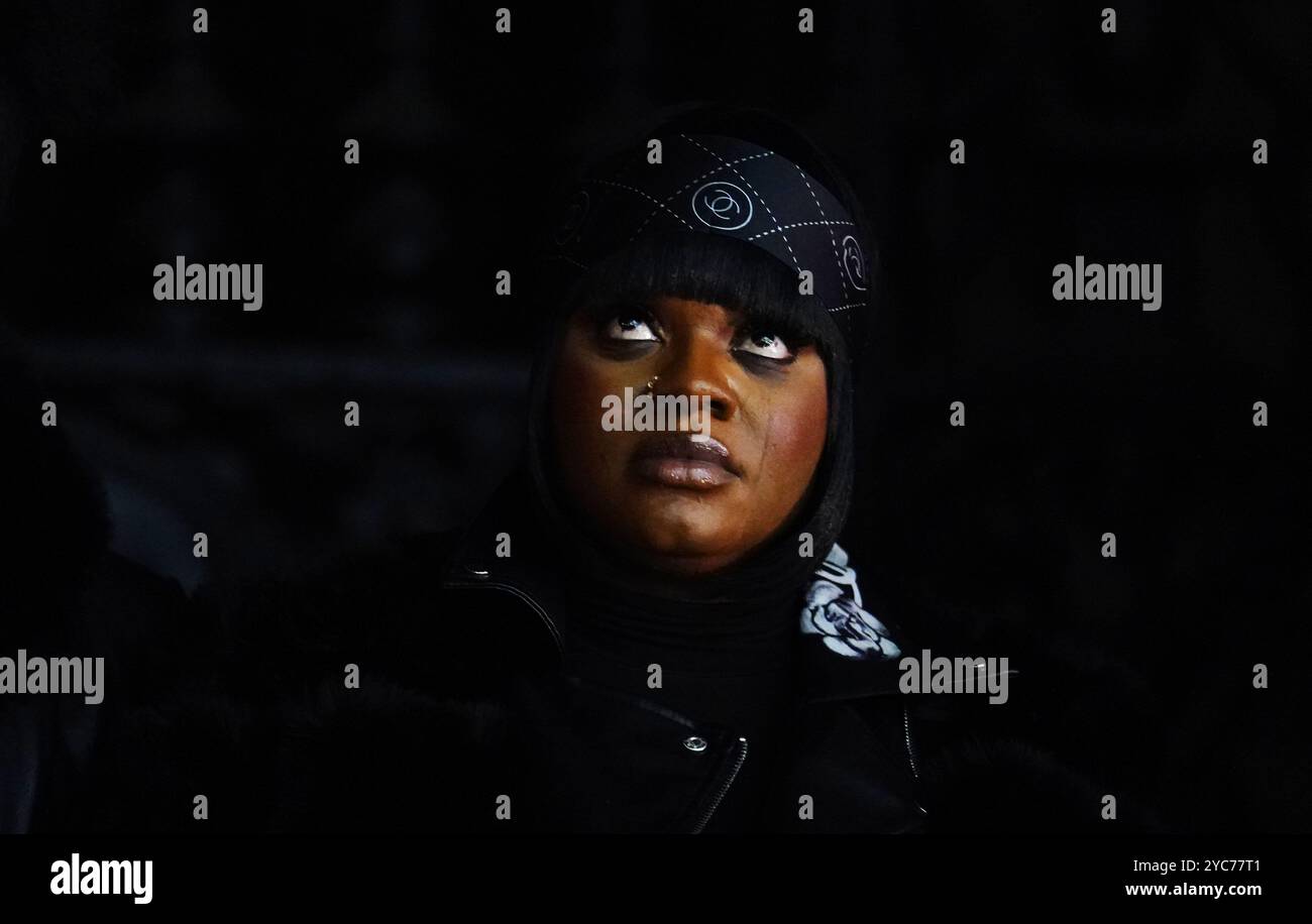 Sheeda Queen demonstrates outside the Old Bailey in central London ...