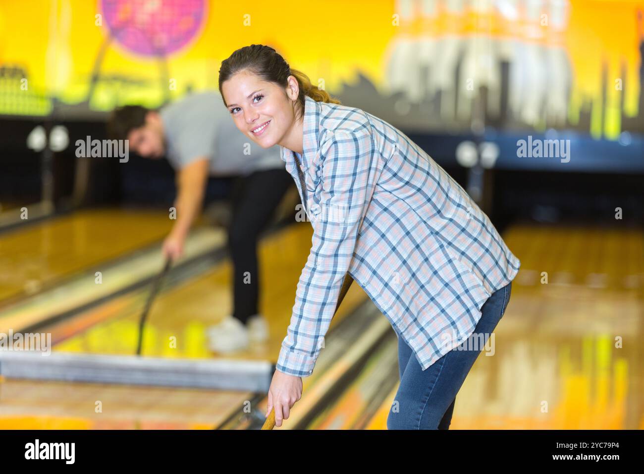 Alley cleaning hi-res stock photography and images - Alamy