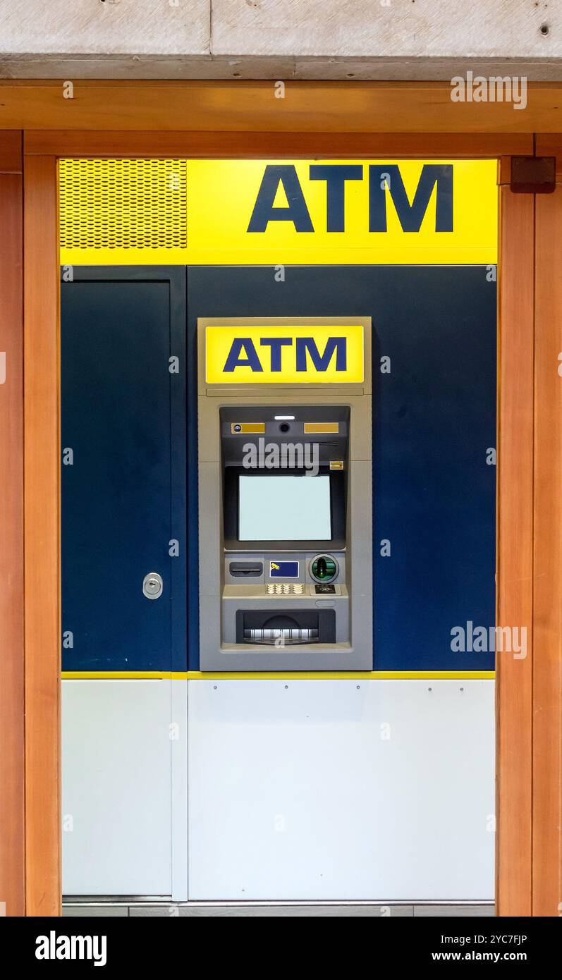 Modern atm hi-res stock photography and images - Alamy