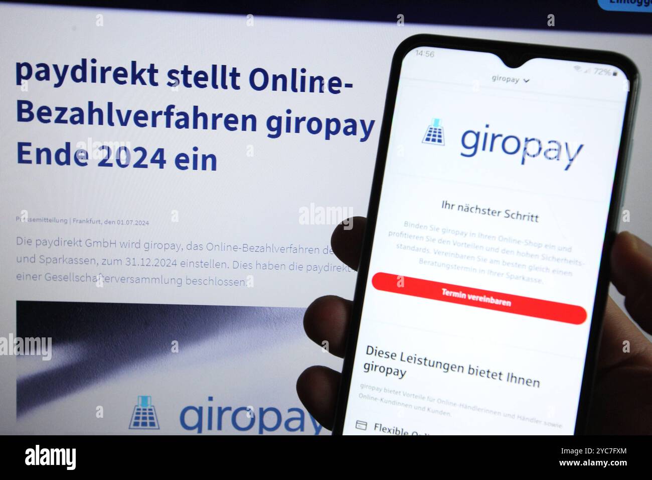 Cybergeld hi-res stock photography and images - Alamy