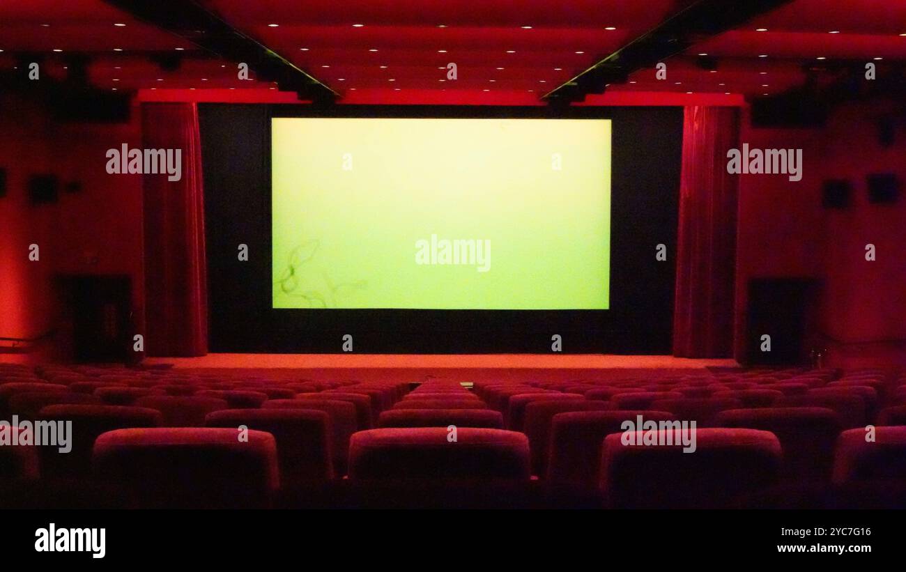 Cinema auditorium - screen Stock Photo - Alamy