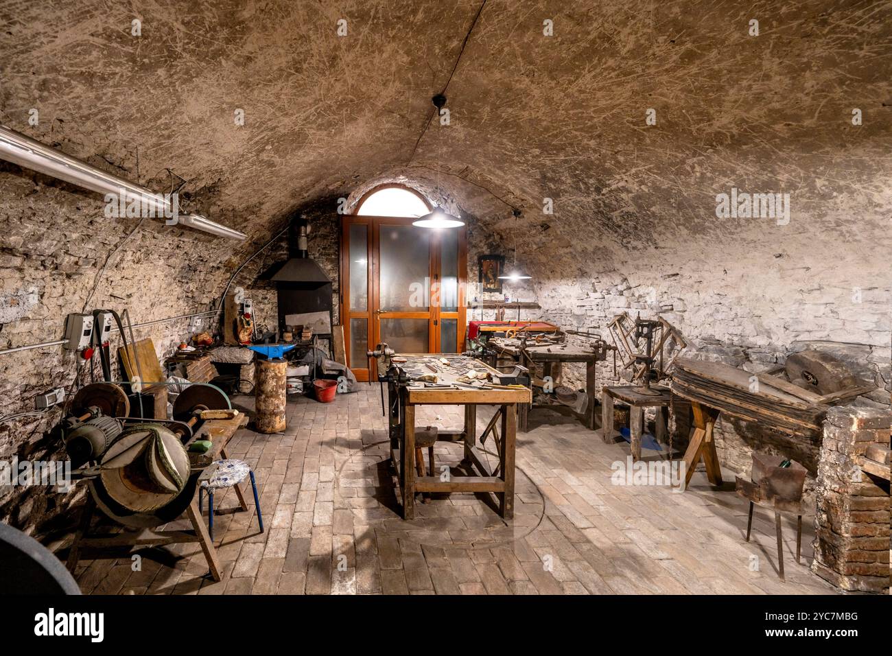 Sharp irons museum hi-res stock photography and images - Alamy