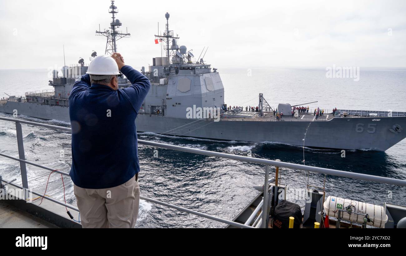 Usns washington chambers t ake 11 hi-res stock photography and images ...