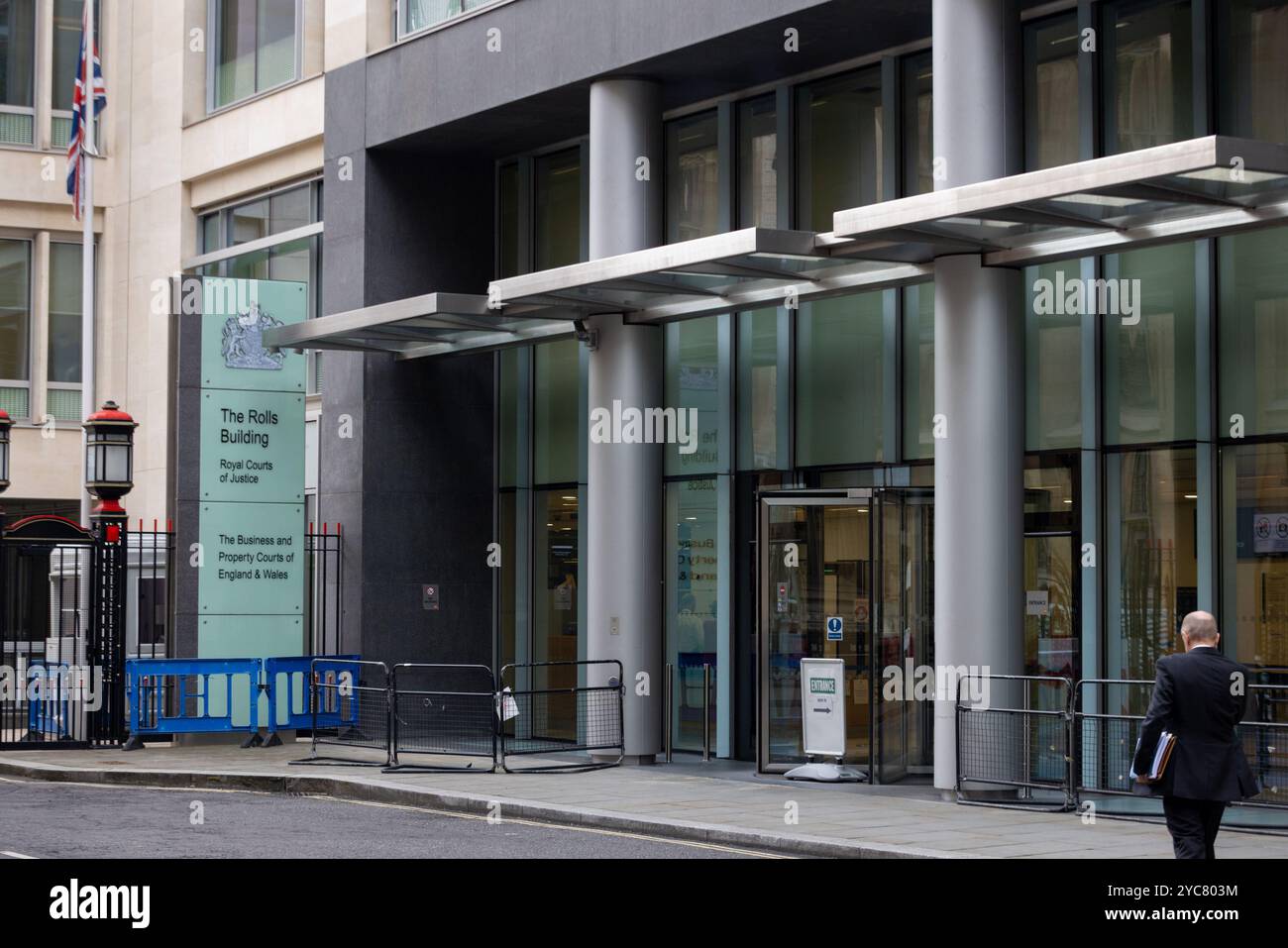 Exterior of the Rolls Building, The Royal Courts of Justice The ...