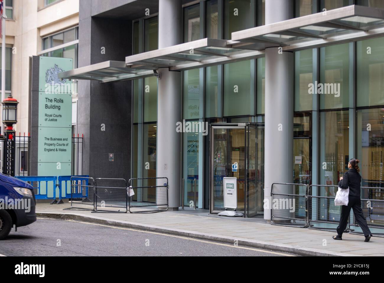 Exterior of the Rolls Building, The Royal Courts of Justice The ...