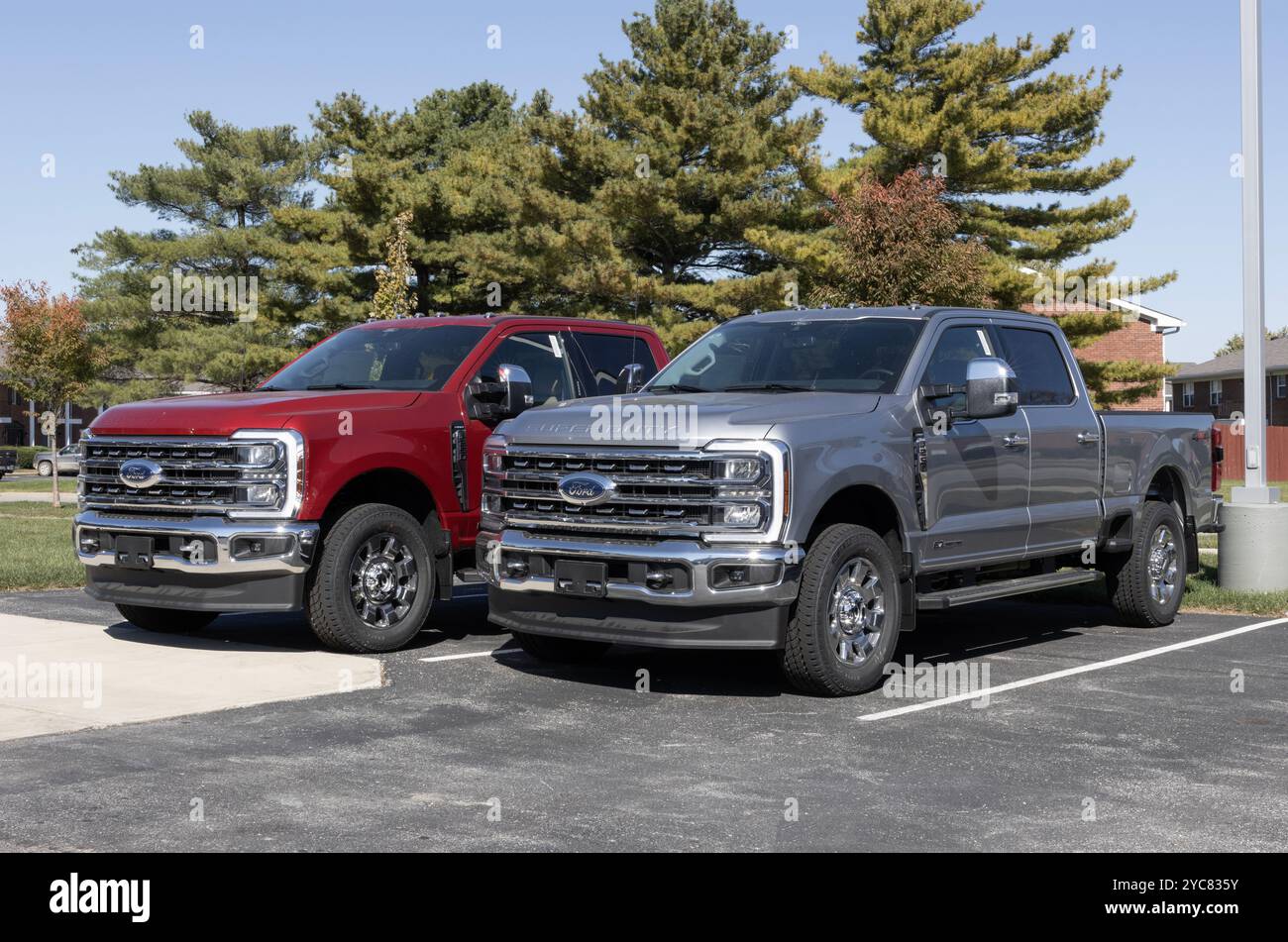 Kokomo - October 20, 2024: Ford F-250 SD SRW 4X4 Crew Cab Lariat ...