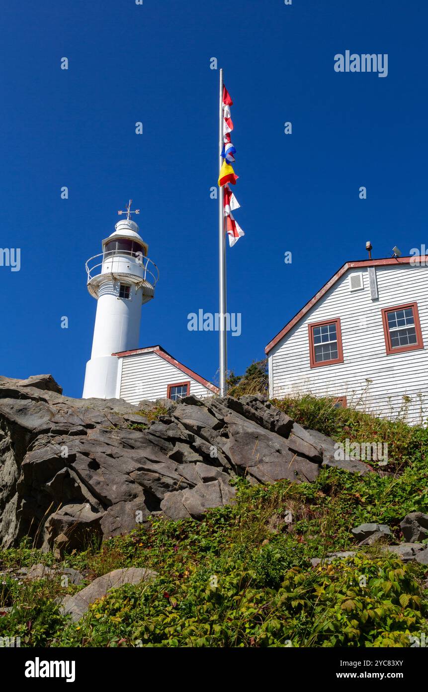 Lobster Head Cove Lighthouse, Rocky Harbour, Newfoundland, Canada Stock ...