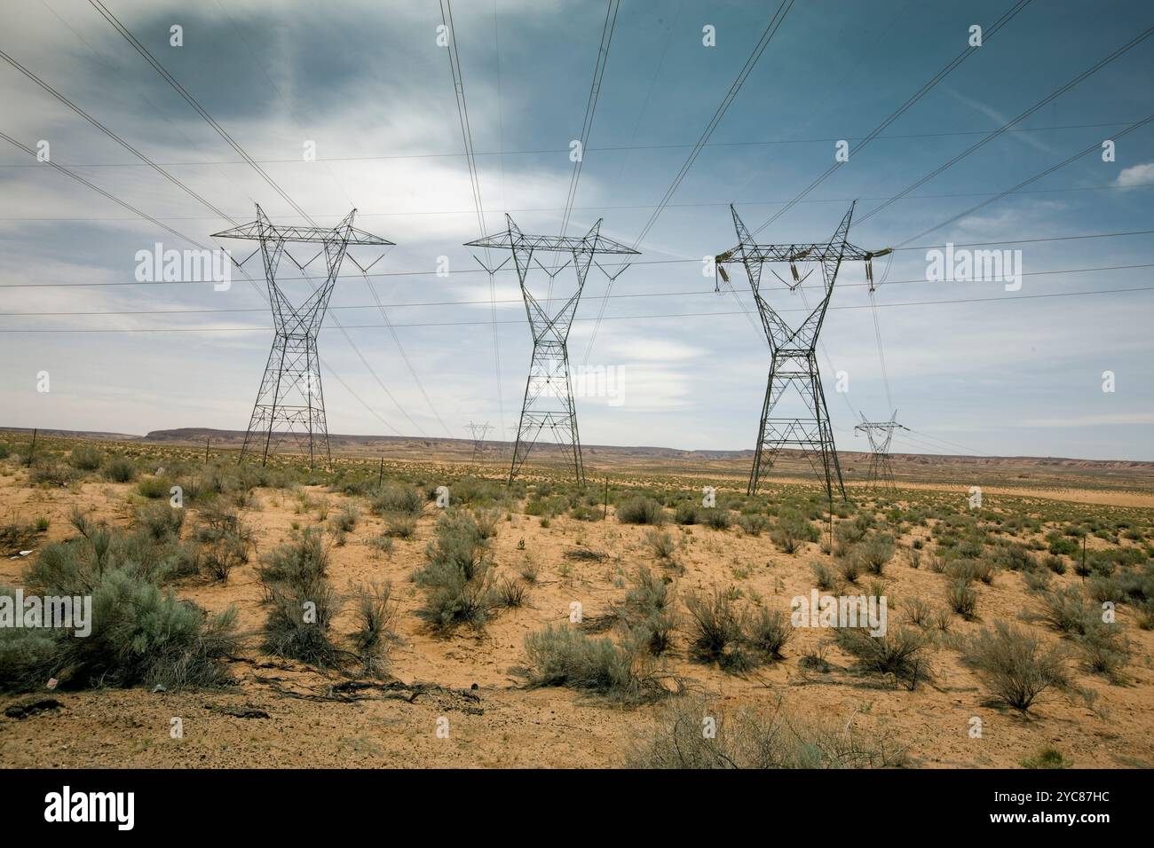 Power grid lines arizona hi-res stock photography and images - Alamy