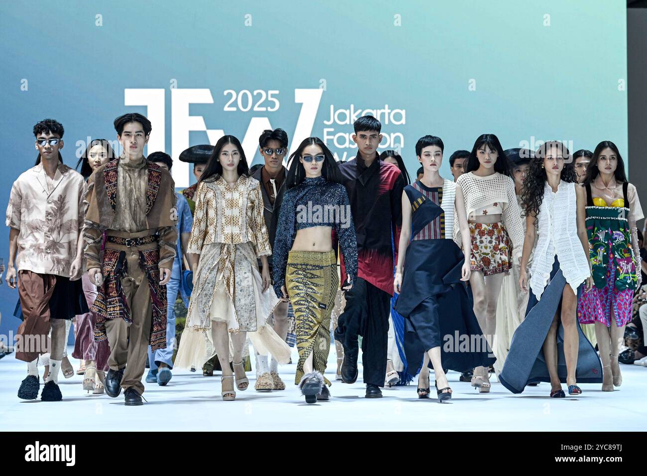 Beijing, Indonesia. 21st Oct, 2024. Models present creations during the ...