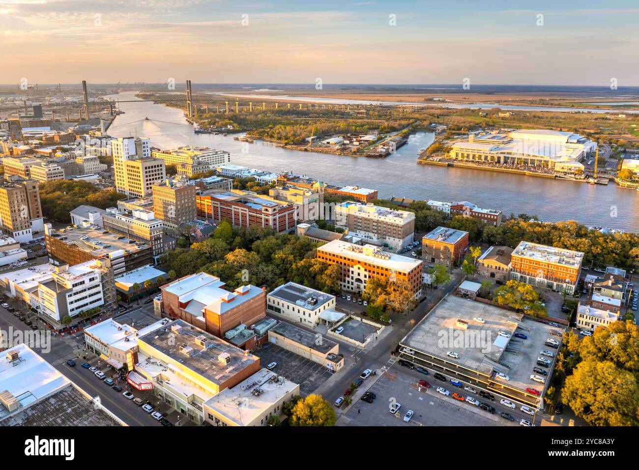 Savannah, Georgia. Waterfront American architecture with illuminated ...