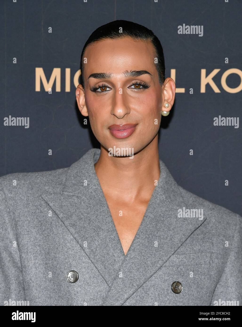 Cyrus Veyssi attends the God's Love We Deliver Golden Heart Awards at ...