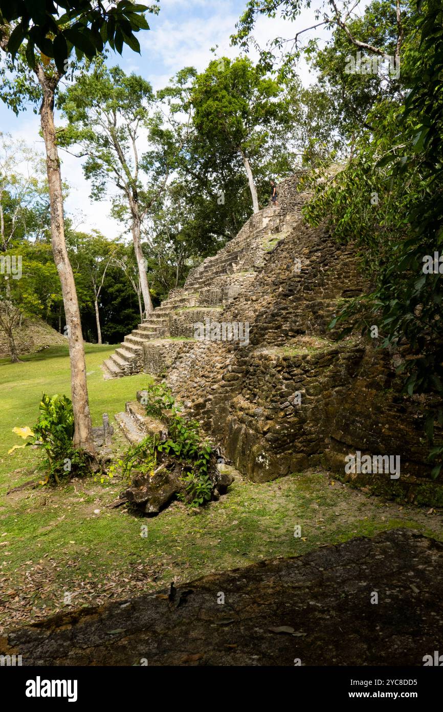 Cahal Pech Maya ruins in San Ignacio, Belize Stock Photo - Alamy