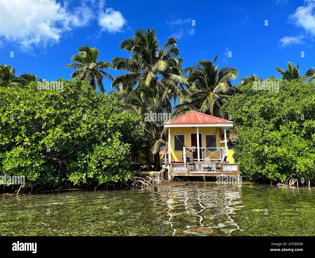 Tobacco caye, belize hi-res stock photography and images - Alamy