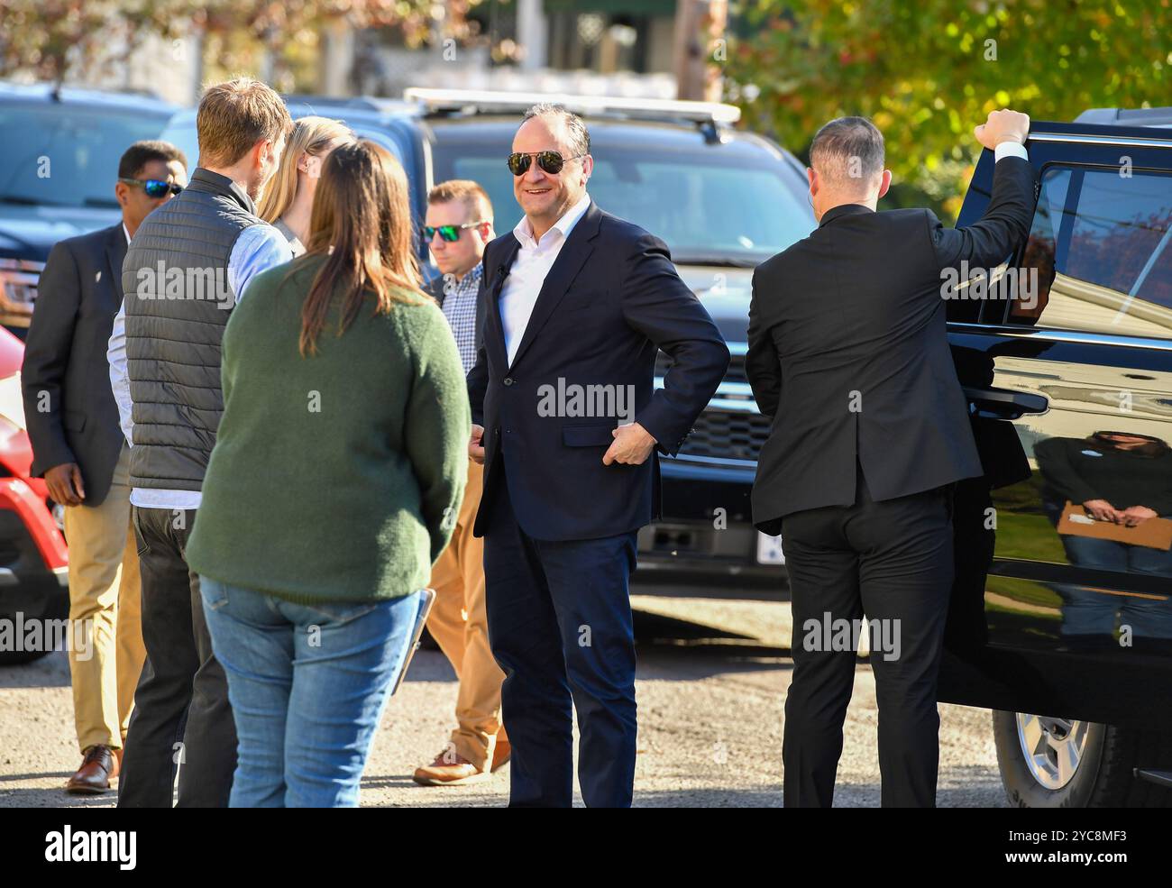 Second Gentleman Doug Emhoff stopped to visit voters in Scrantons plot ...