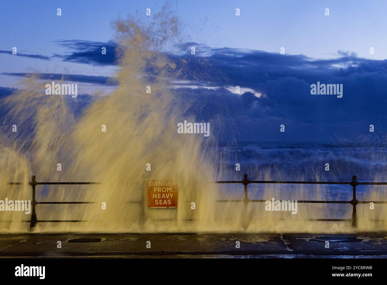 Wise words hi-res stock photography and images - Alamy