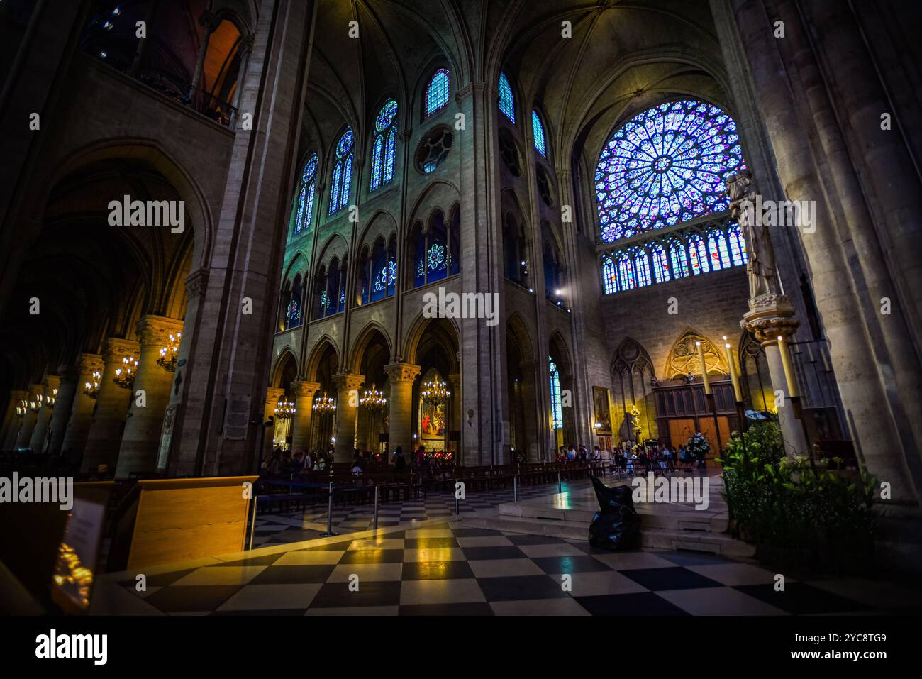Gothic Arches and Rose Window in Notre Dame Cathedral - Paris, France ...