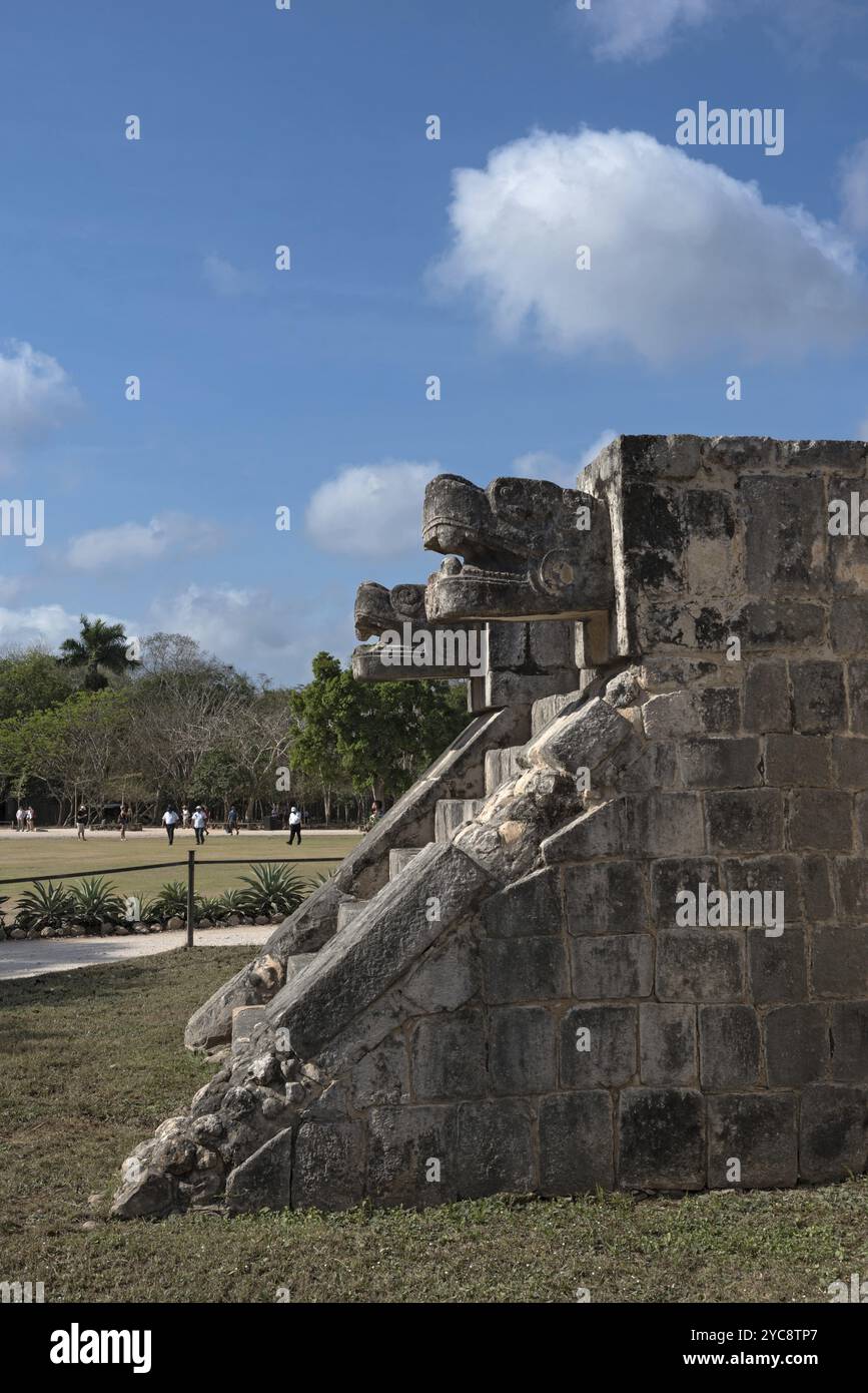 Ruins, pyramid and temples in Chichen Itza, Yucatan, Mexico, Central ...