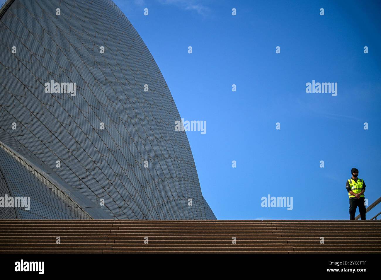 A security guard stands outside the Royal Opera House awaiting the ...