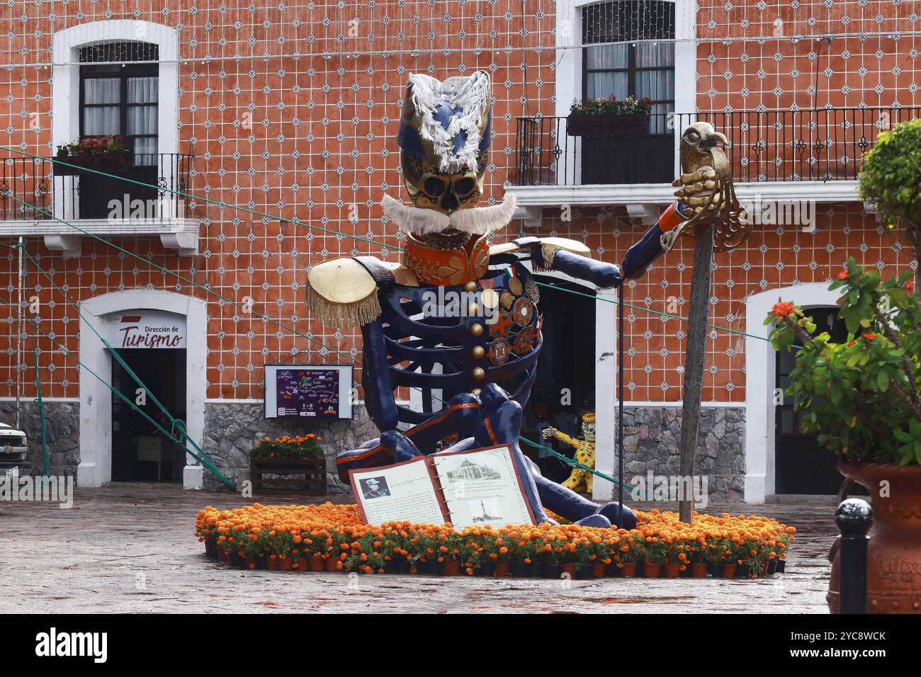 Atlixco Monumental Catrinas Exhibition A cardboard monumental catrina ...