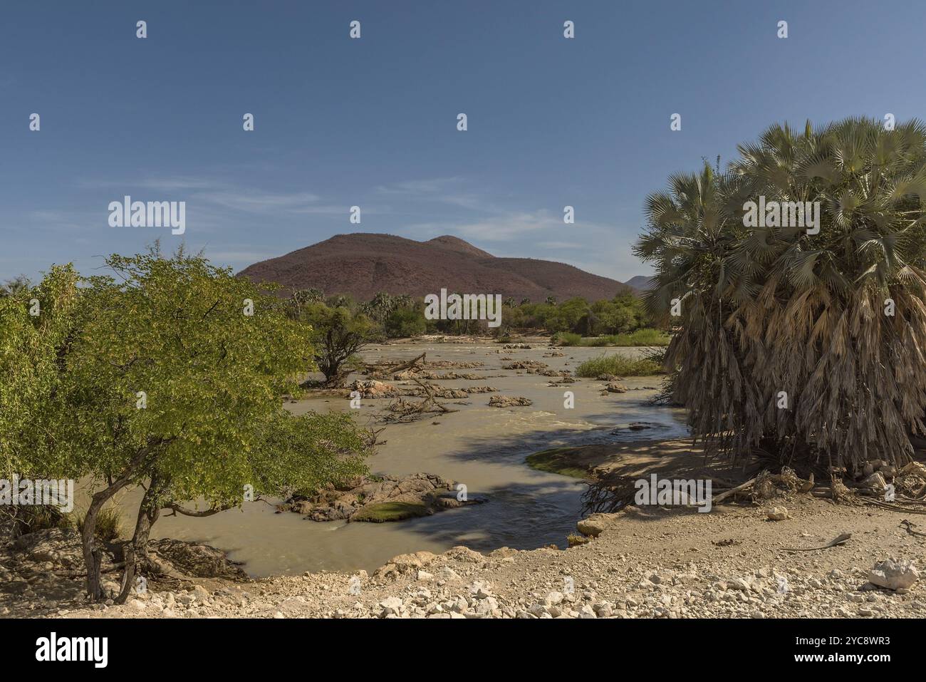 Borders between namibia hi-res stock photography and images - Alamy