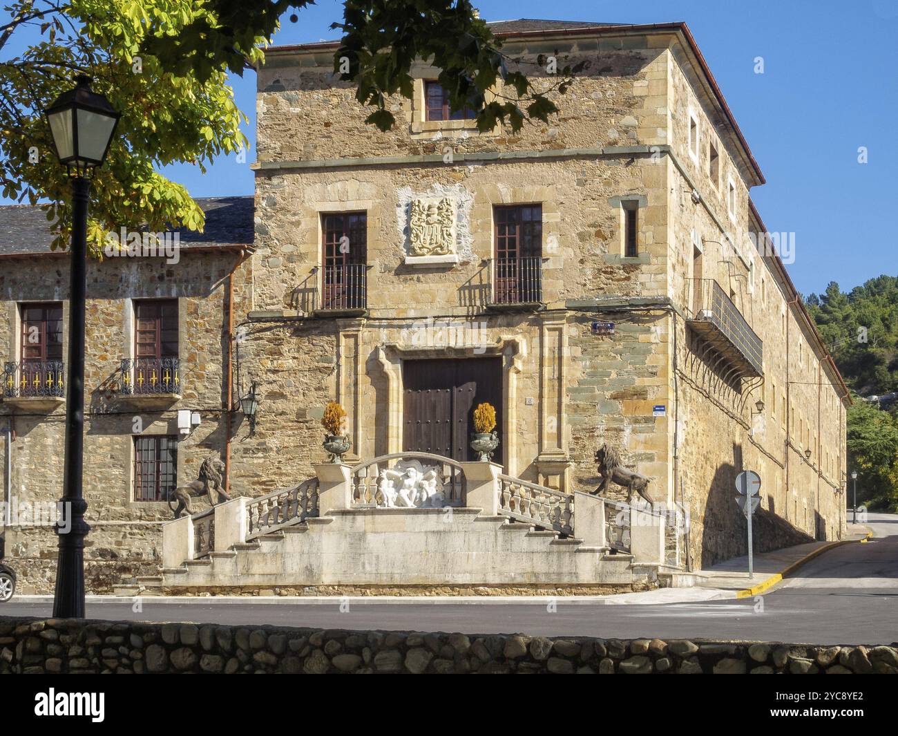 The entrance of the Palace of the Dukes of Arganza, Villafranca del ...