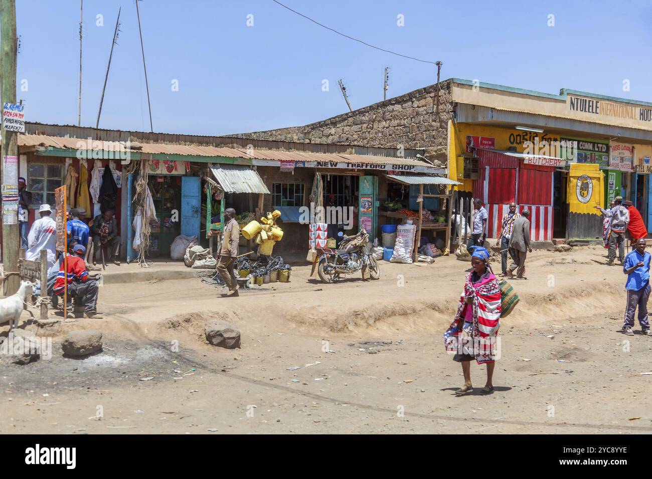 Rural shopping centre hi-res stock photography and images - Alamy