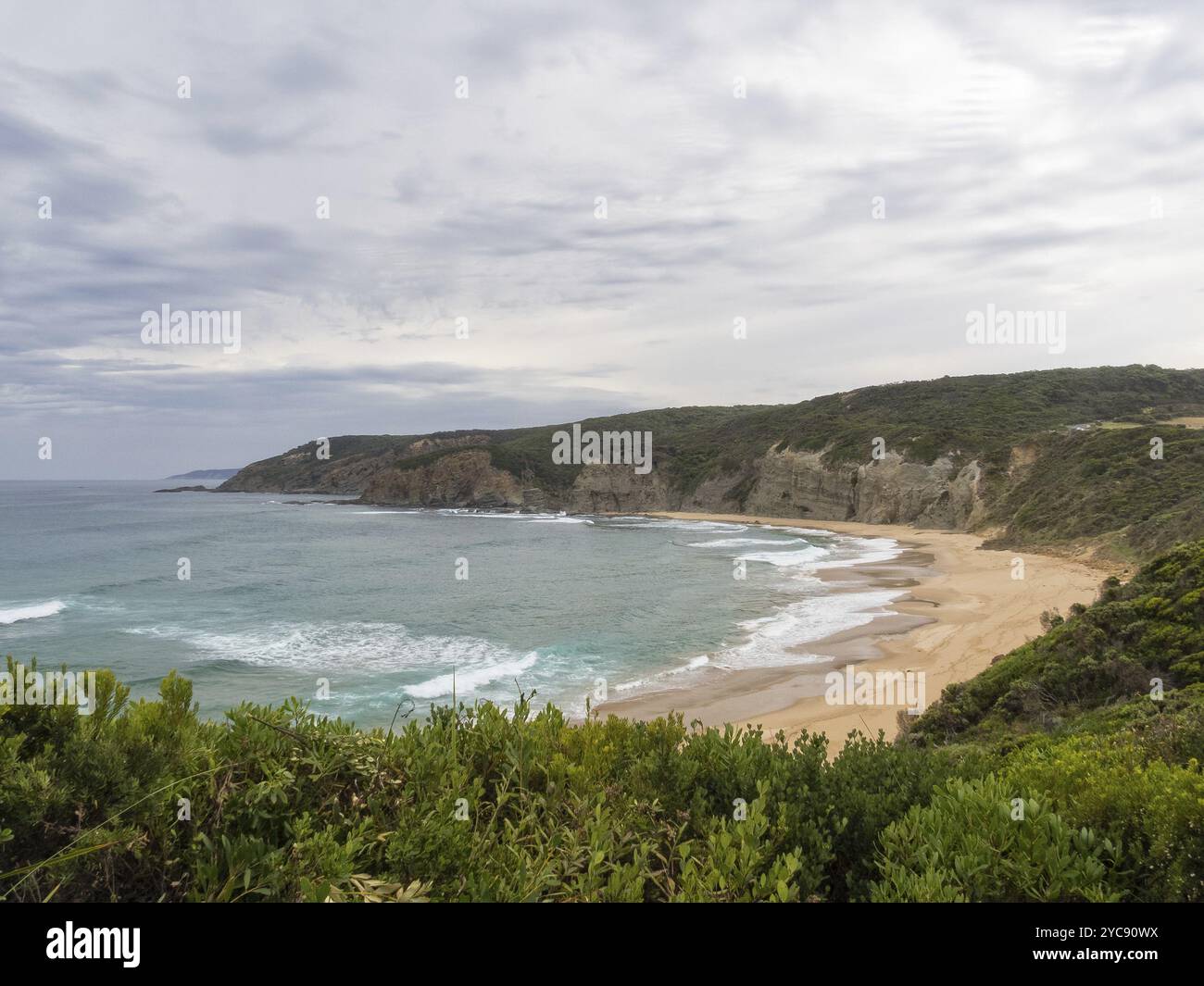 Coastal view from the Castle Cove Lookout on the Great Ocean walk ...