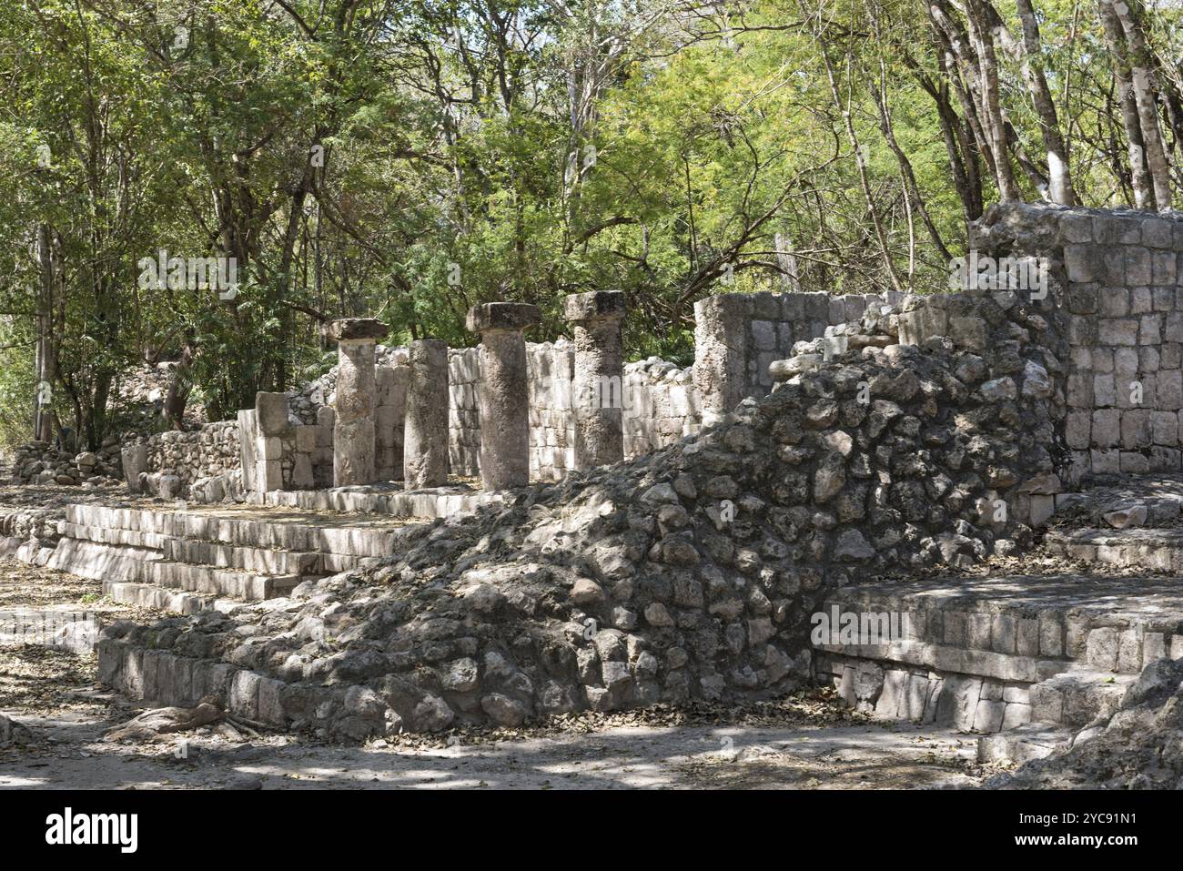 Ruins of the ancient Mayan city of Edzna near campeche, mexico Stock ...