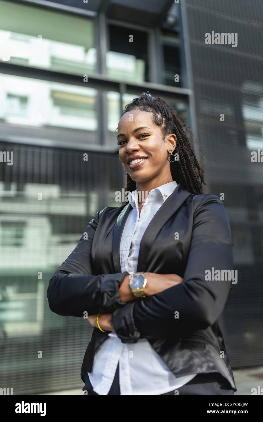 Vertical portrait photo with copy space of a latin female trader ...